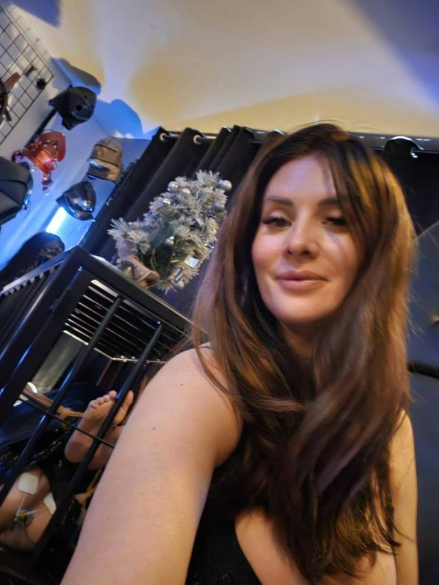 MERRY CHRISTMAS - Enter the Realm of Your Dream Mistress ⛓️💄👠